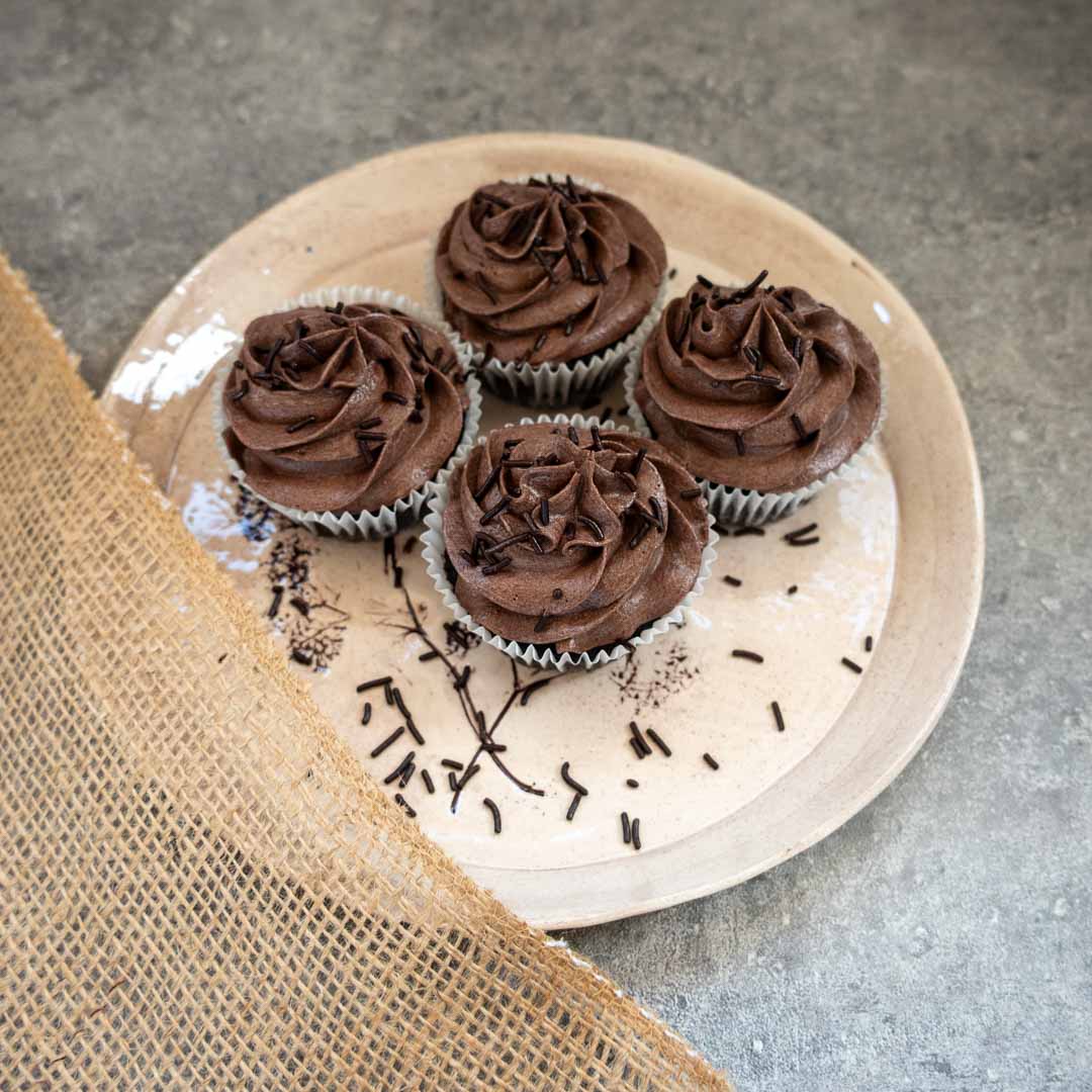 Vegan chocolade cupcakes · Baksels by Mandy